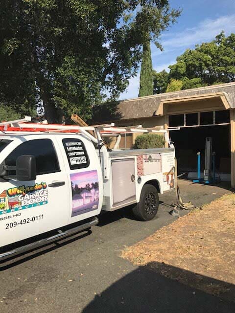 Garage Door Photo Gallery | Wilfredo's Garage Door, Inc.
