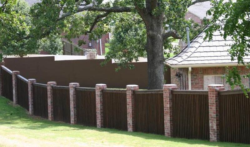Fence Staining | Privacy Fence, Inc | NW Arkansas