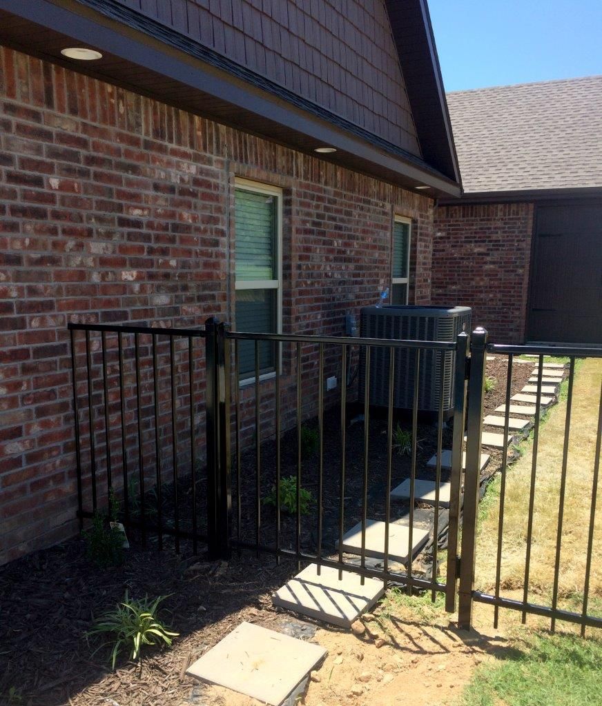 Custom Gates for Privacy Fencing | Privacy Fence, Inc