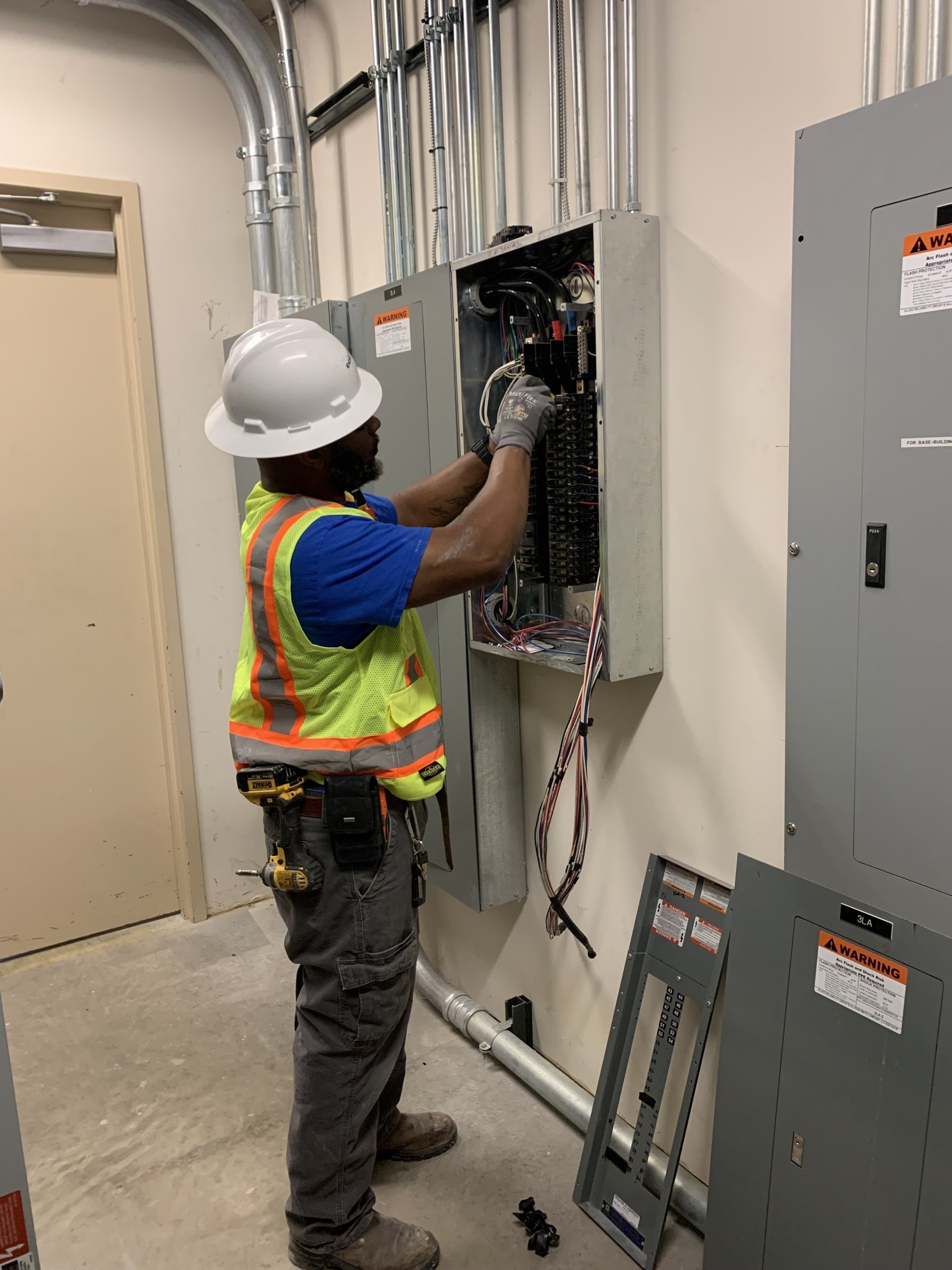 Gallery | Dallas, TX | Excell Electrical Contractors, Inc.