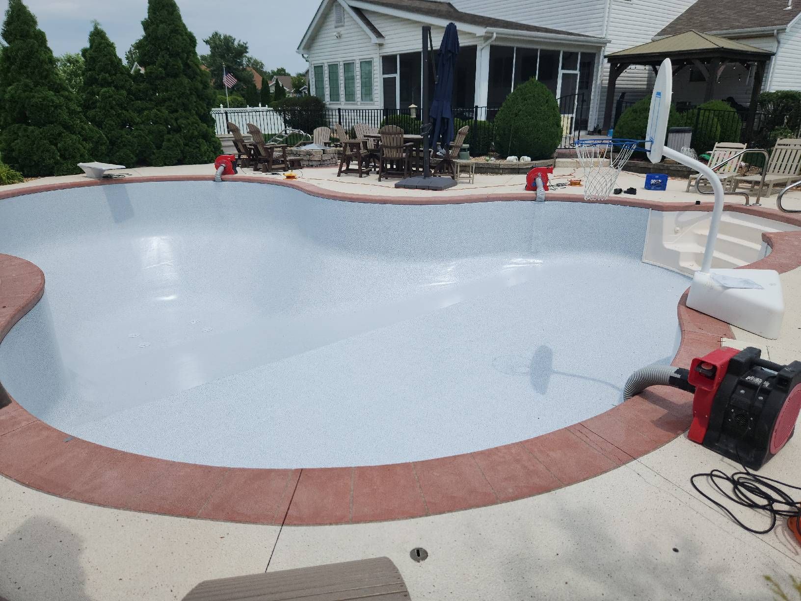 Choosing a Pool Liner