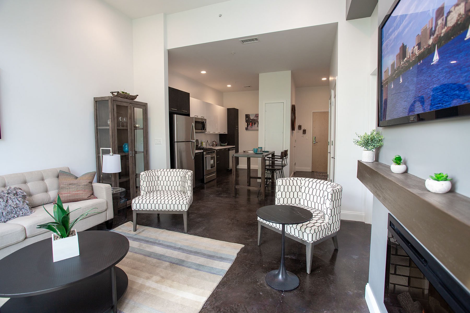 10 Front | WEYMOUTH MA