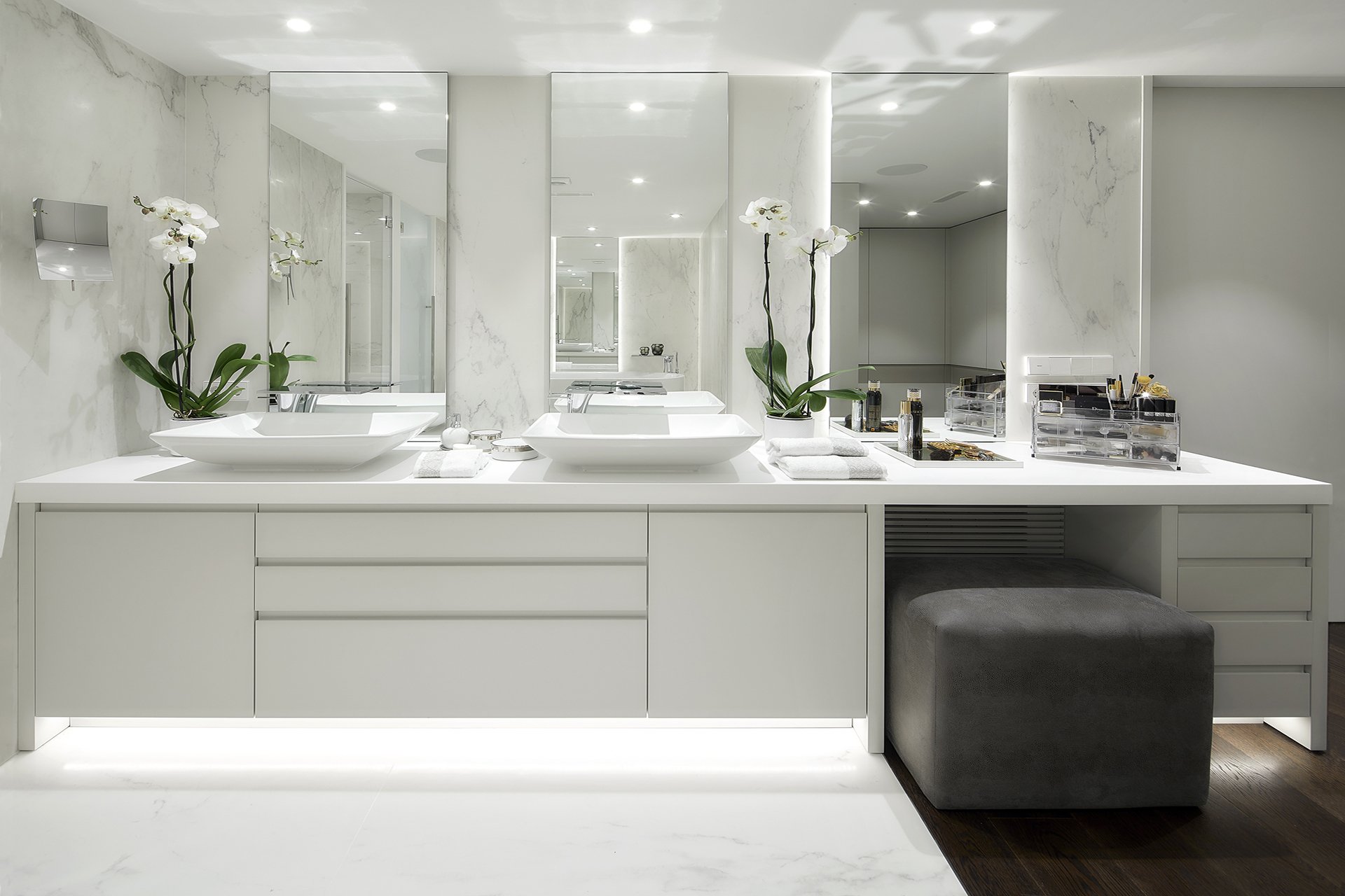 Molins Design: Going Extra Mile in Pursuit of Perfection