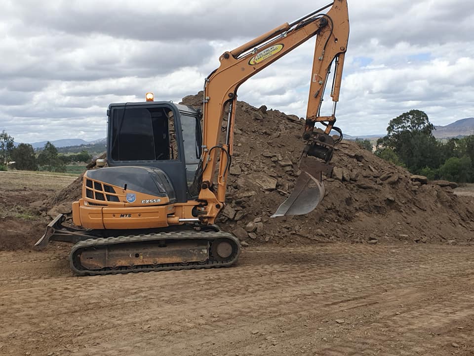 Earthmoving & Excavation | Toowoomba | Col Finlay Earthmoving