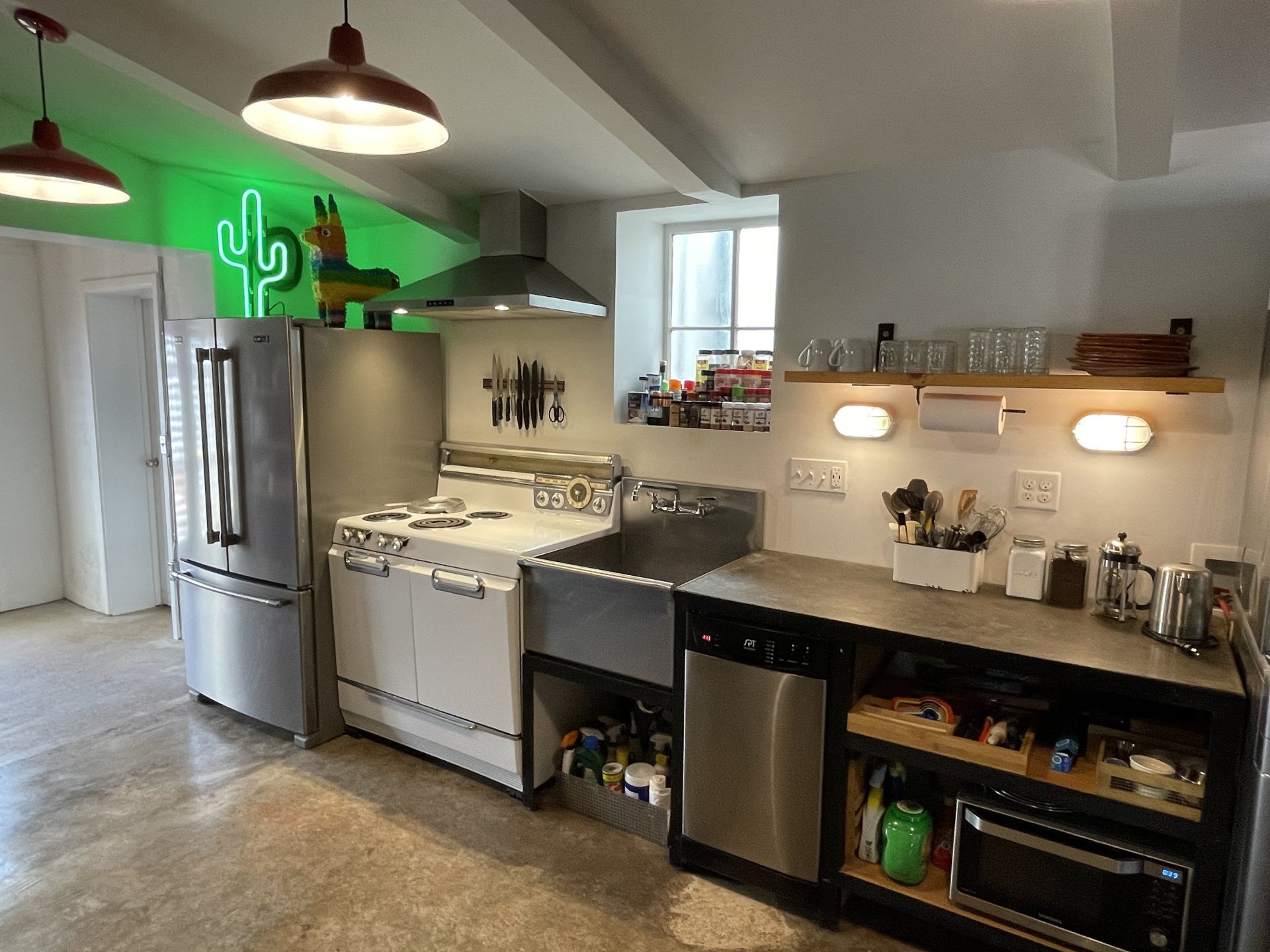 The Lincoln Marfa : Rooms