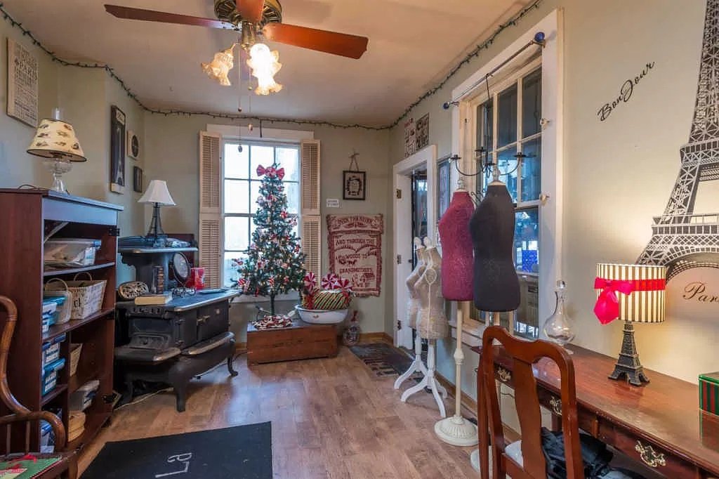 BNB's BNB at the Meeting House