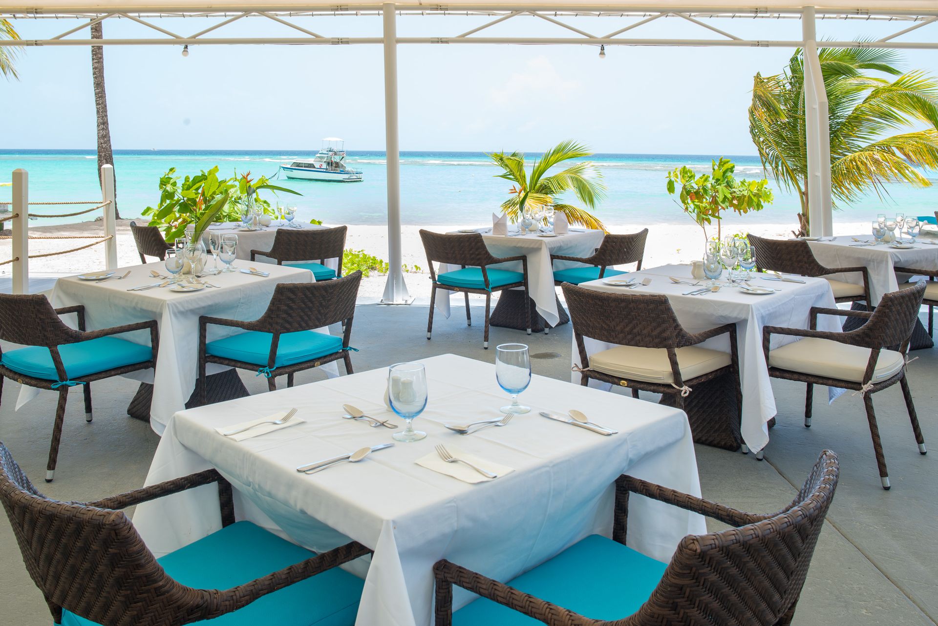The Sands Barbados - Restaurant On The Water