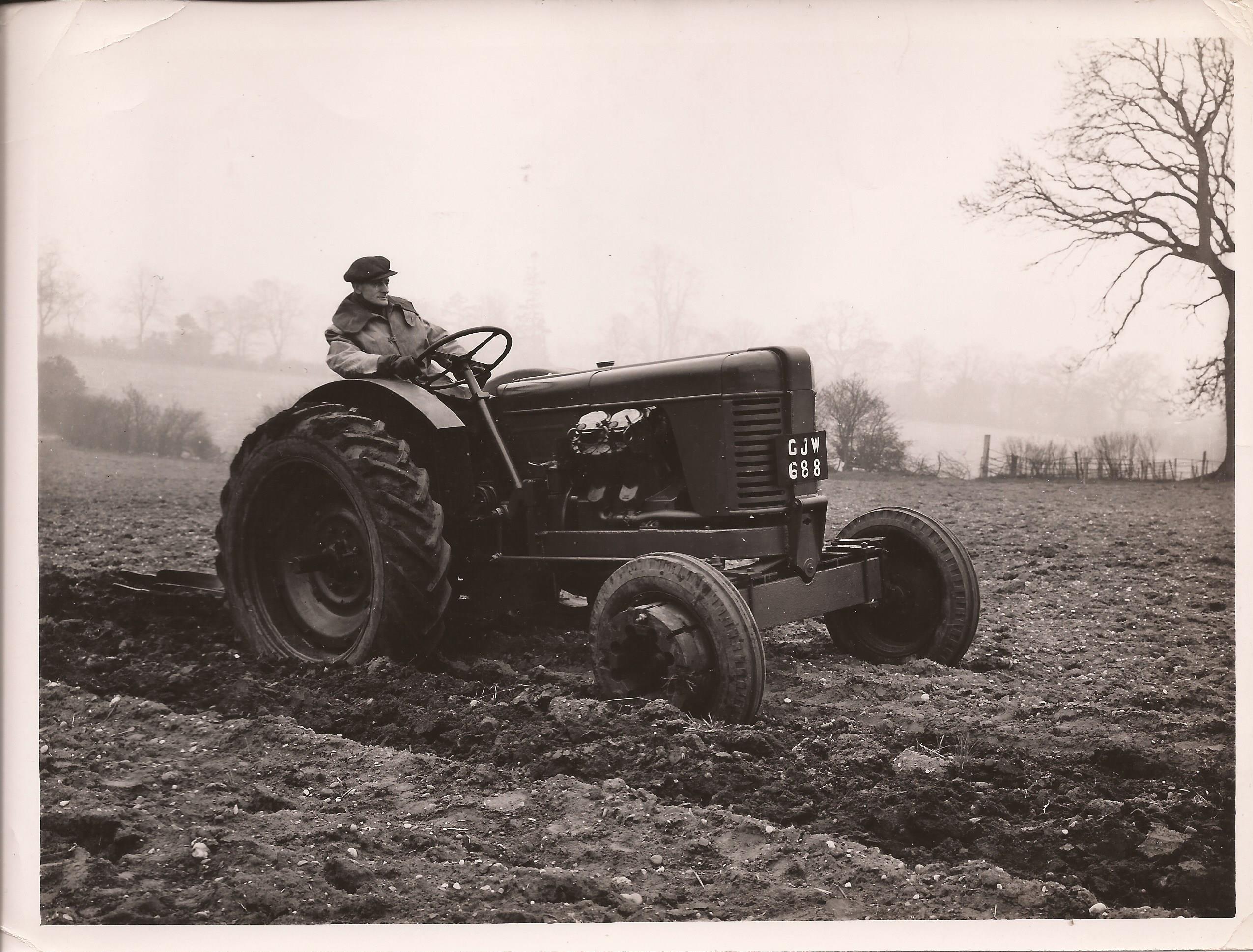 Yeoman of England Tractor