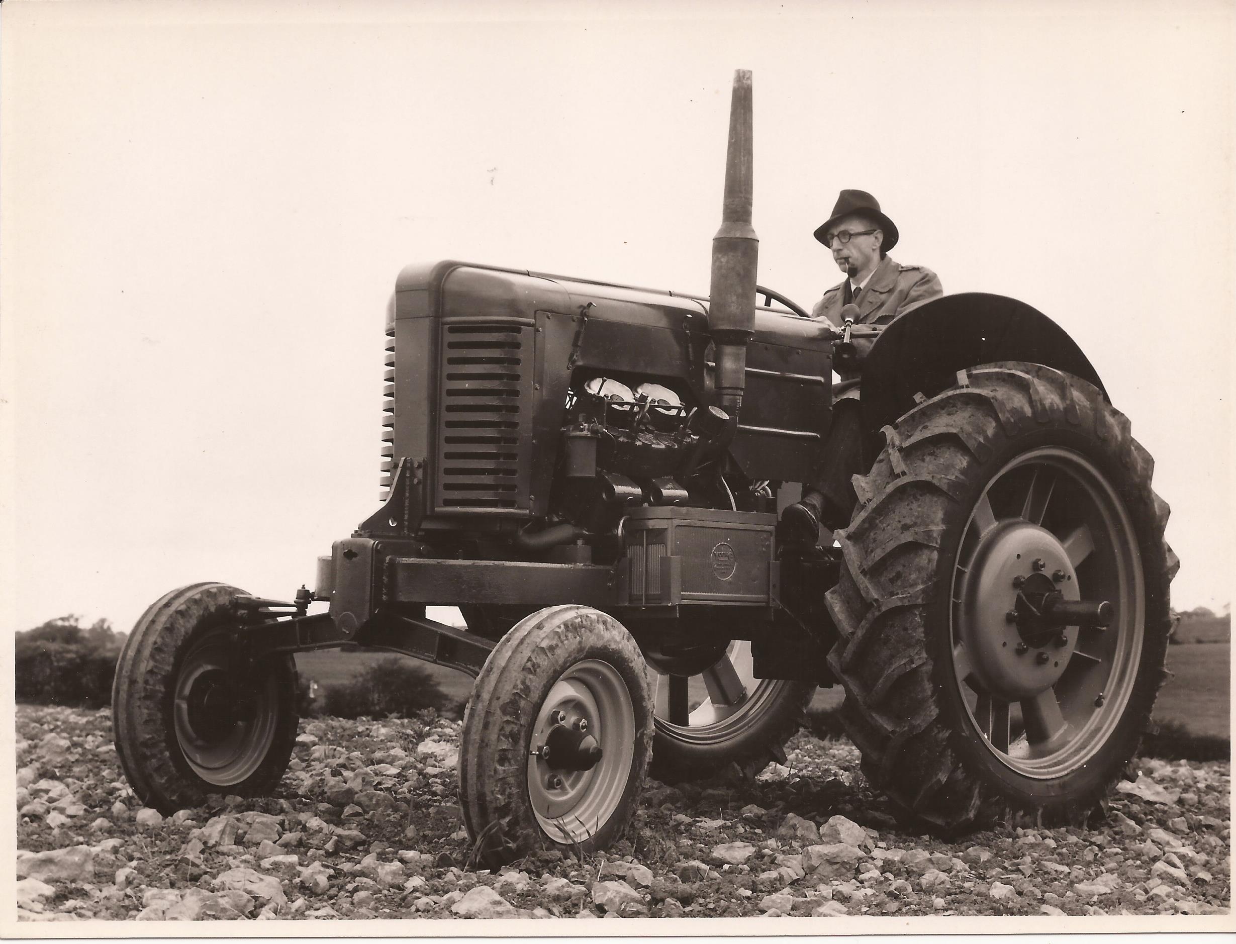Yeoman of England Tractor
