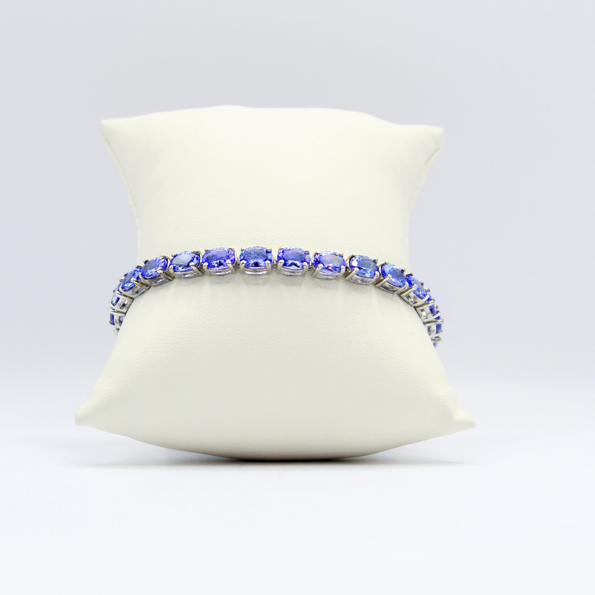 Safi Kilima Tanzanite Jewelry | Diamonds International Barbados | Barbados