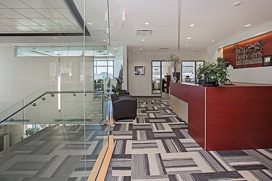 Maple Reinders Office