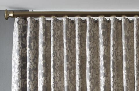 What’s the Difference Between Tailored and Relaxed Drapery Styles?