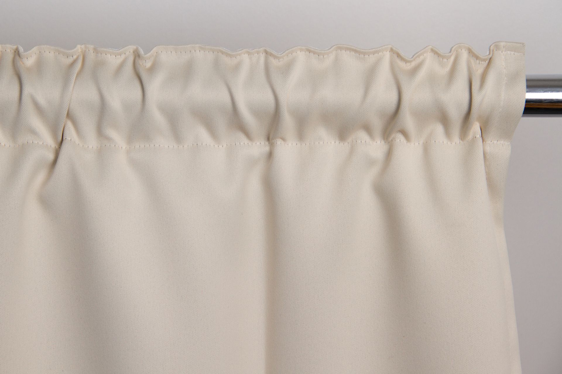 Discover the 3 Different Types of Drapes