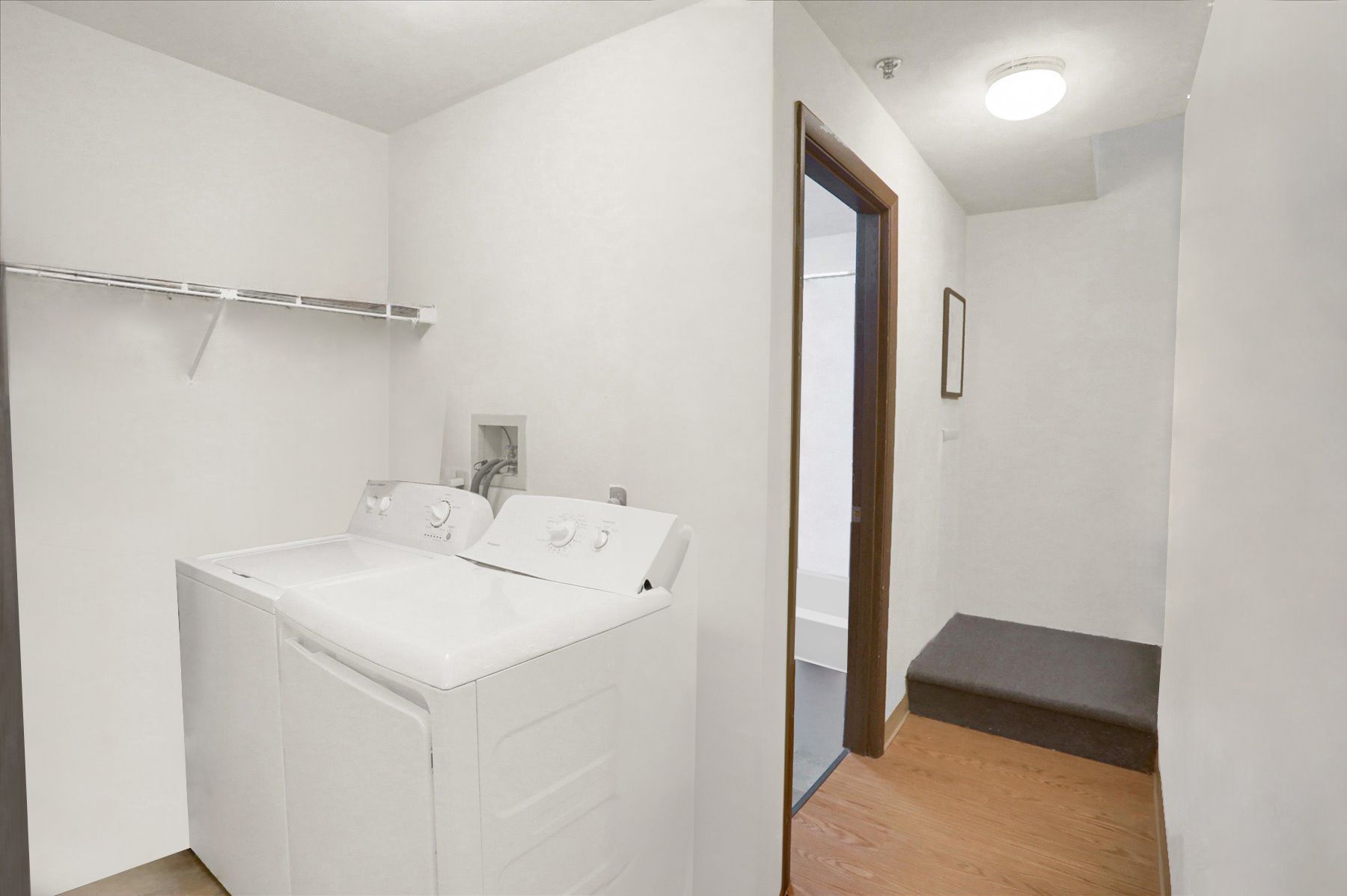 Cedar Lofts – 121 W. Fairmount St. - Apartments