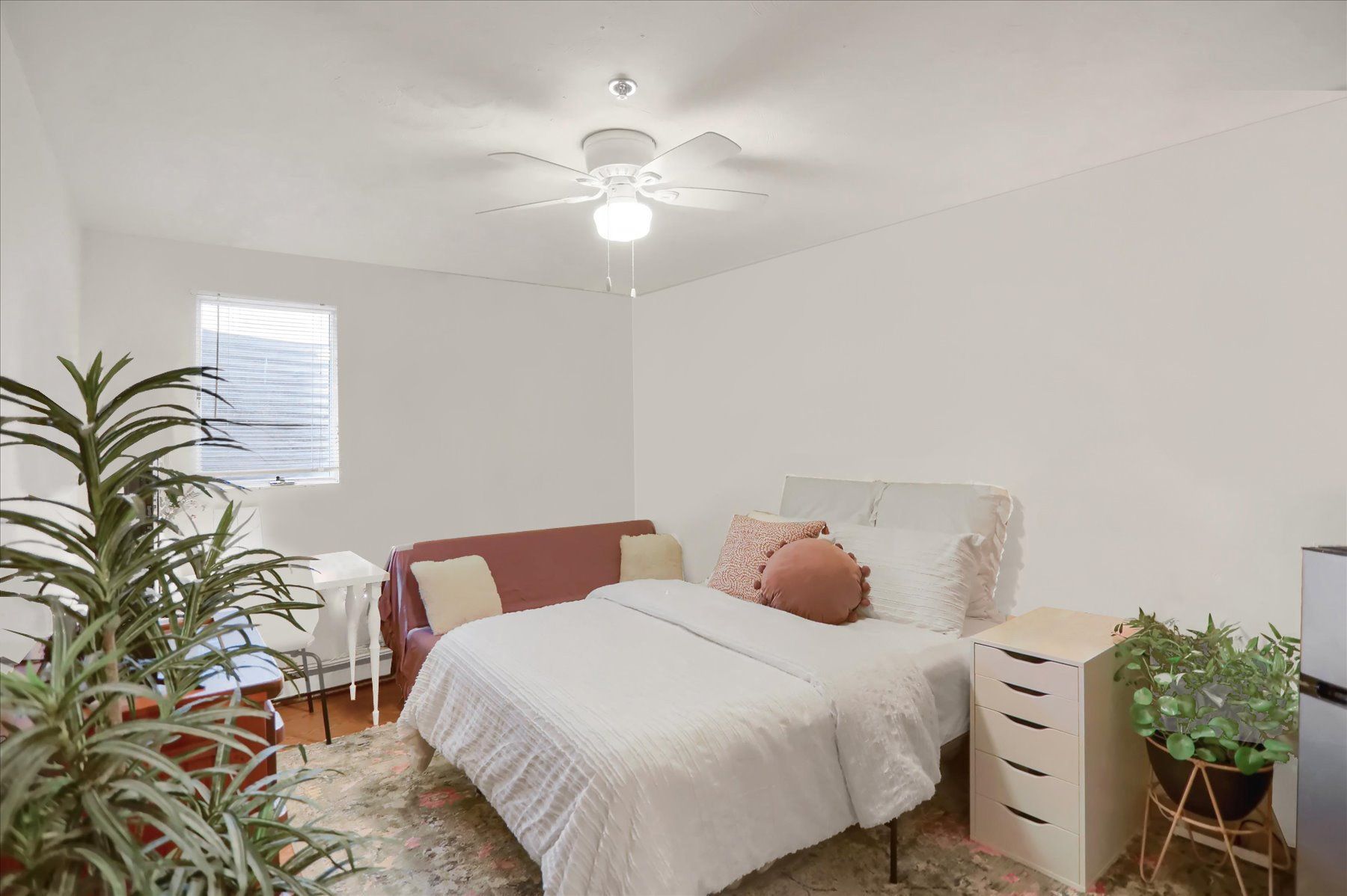 Cedar Lofts – 121 W. Fairmount St. - Apartments