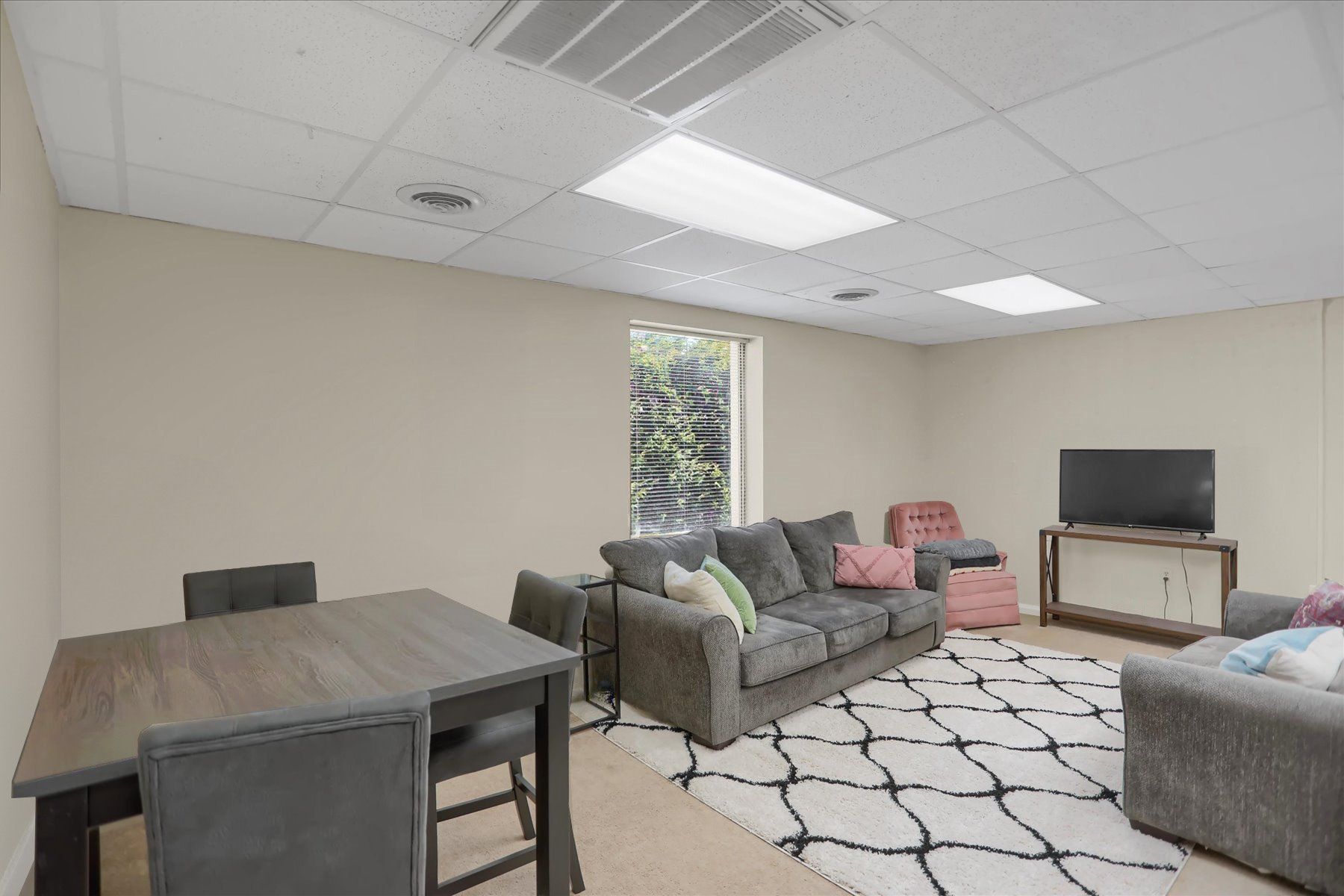 Highland Tower Apartments – State College PA