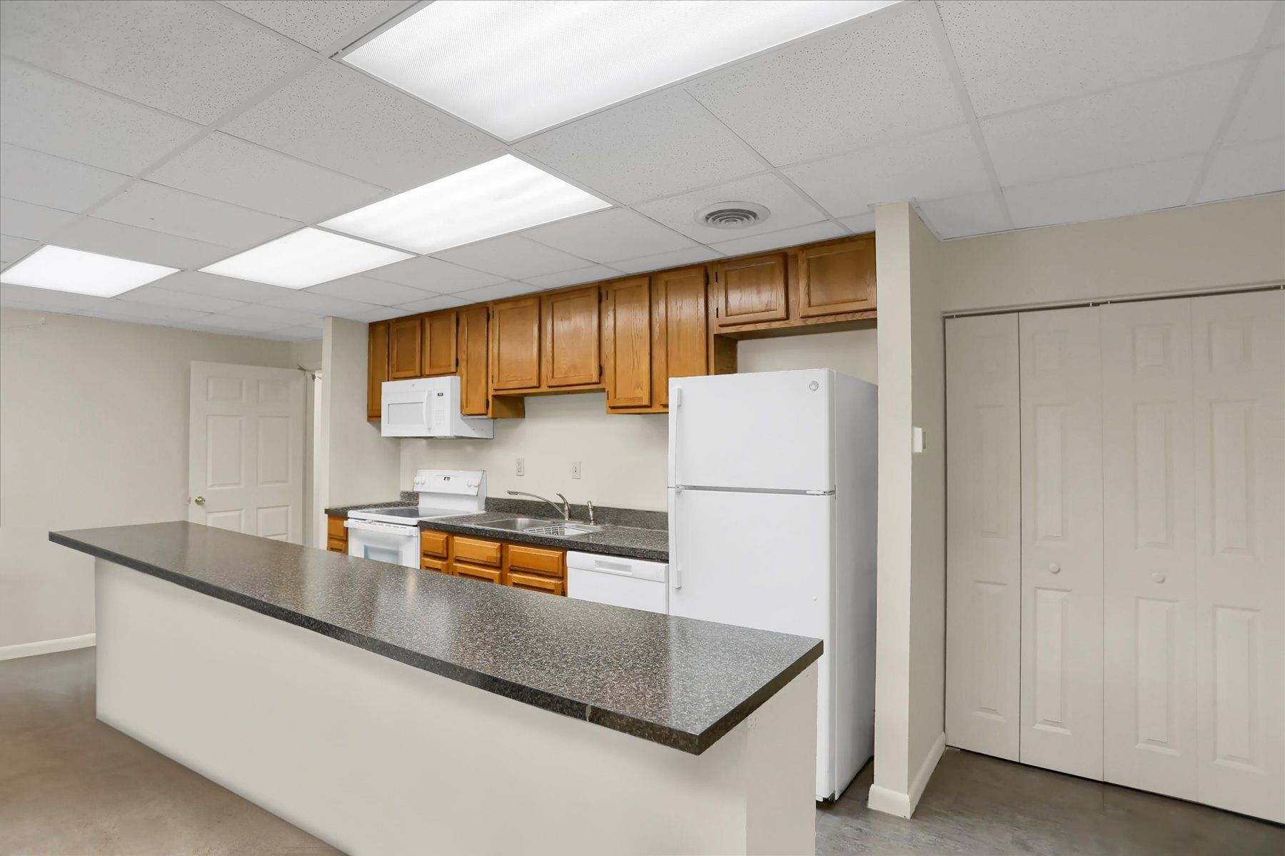 Highland Tower Apartments – State College PA