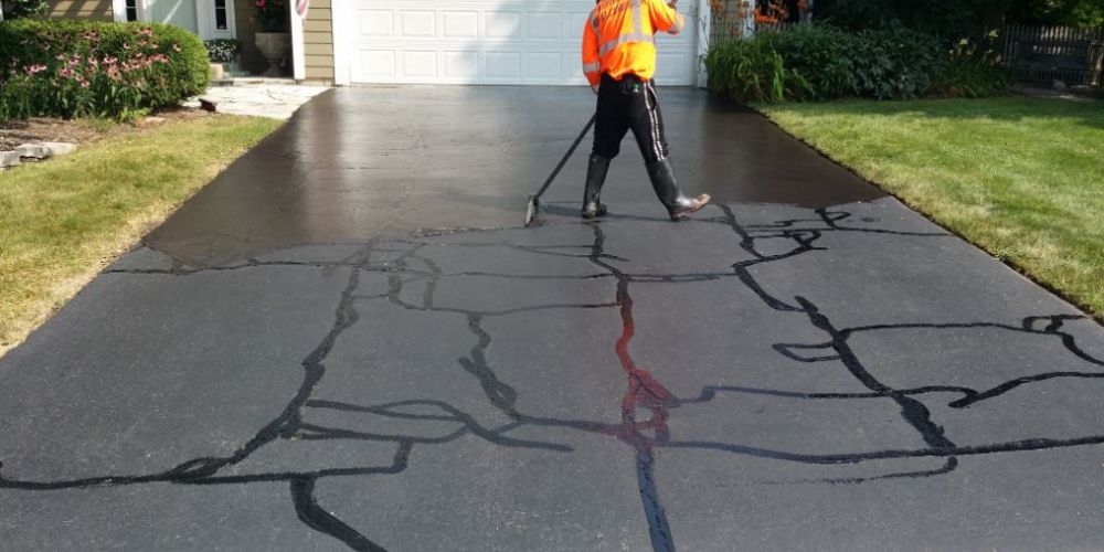 How to Seal a Concrete Driveway?