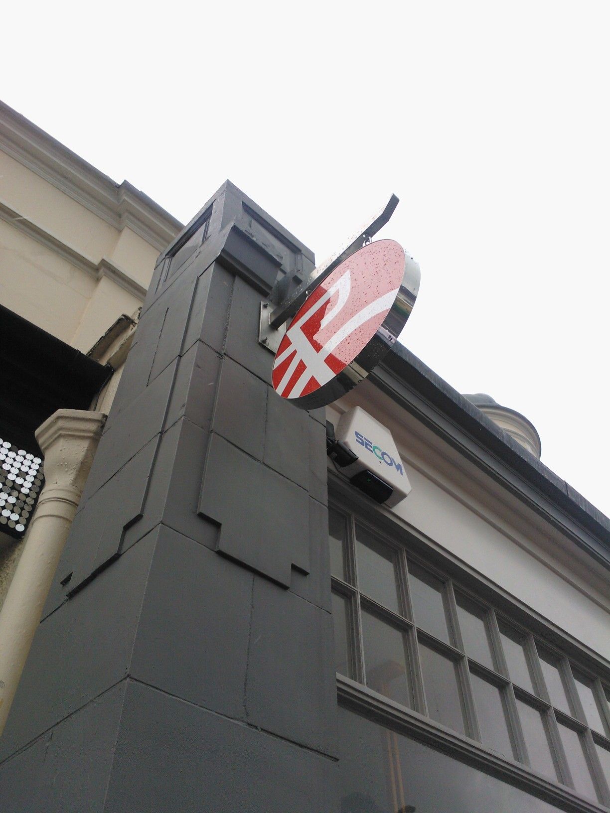 Commercial building and shop signage Crawley, Redhill, Reigate, Surrey ...