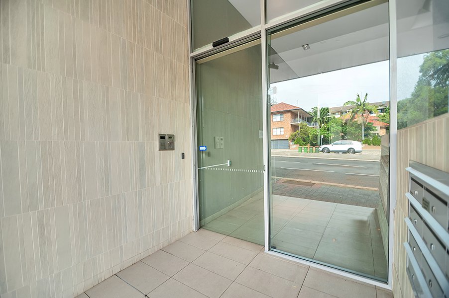 Frontline Doors | The Automatic Choice