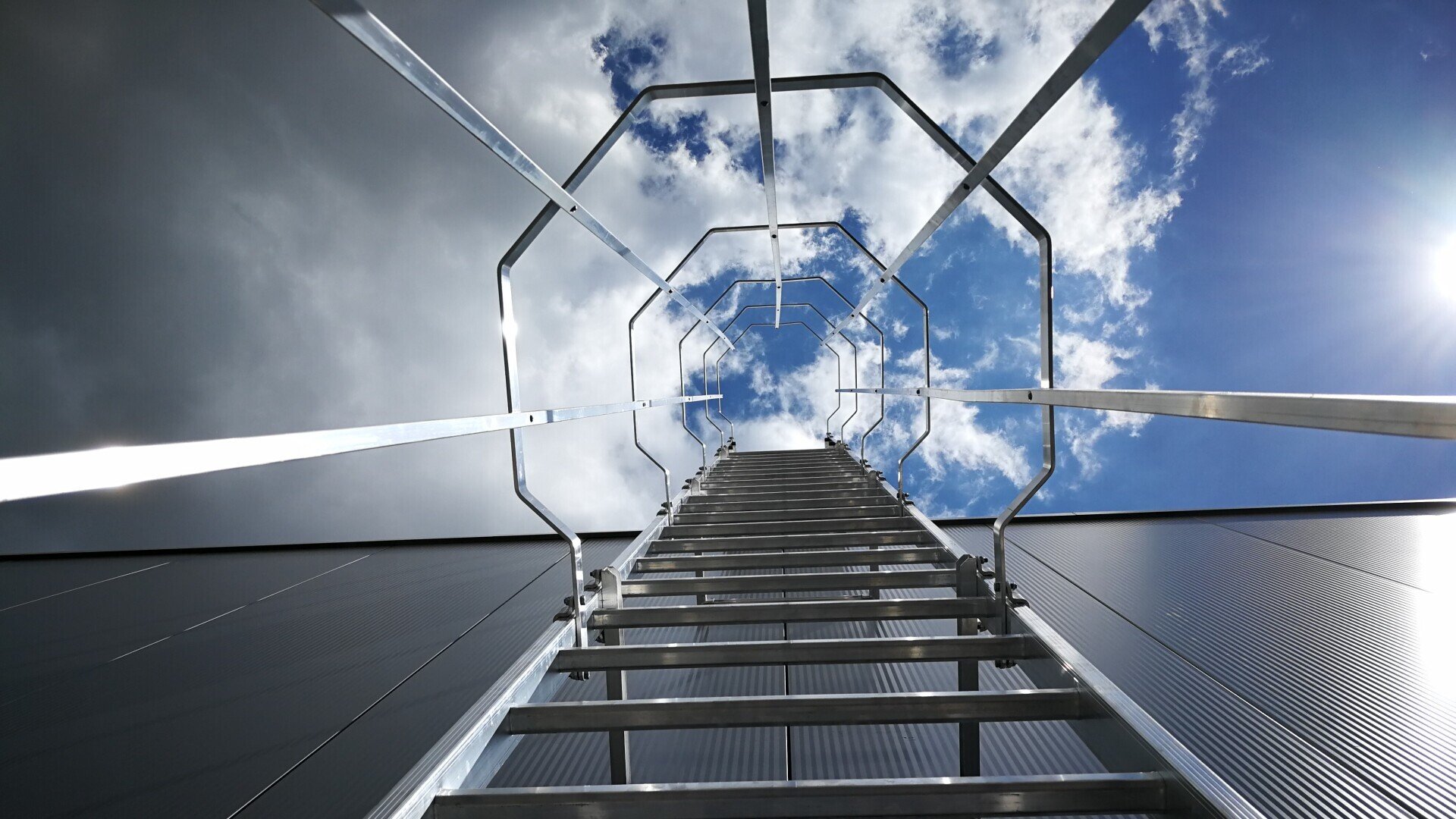 Height Safety Support - Respect Gravity