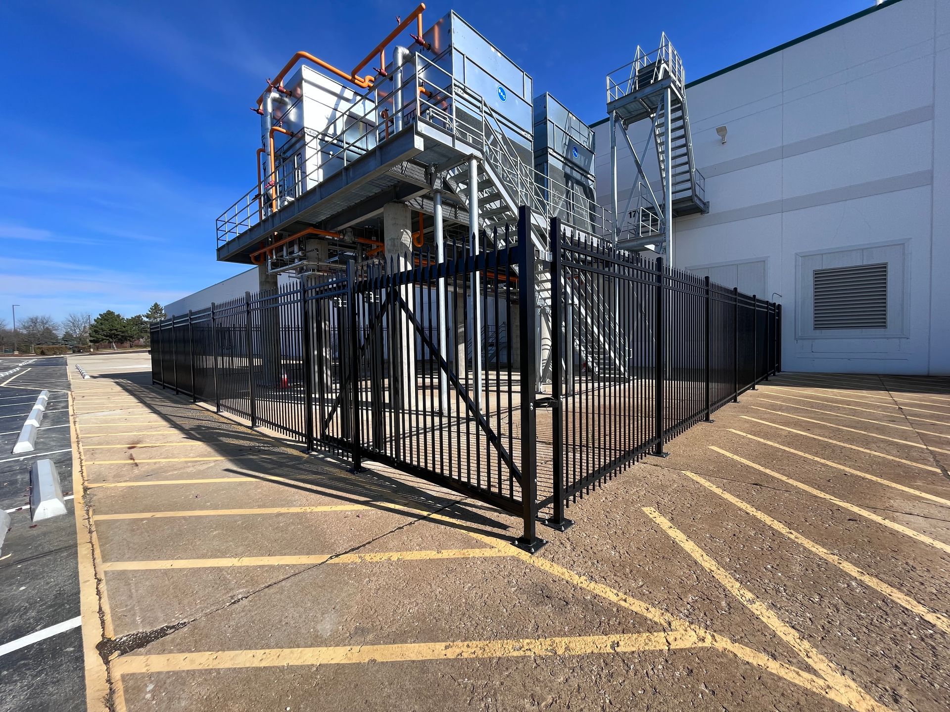 Illinois Commercial Fencing, Fence Contractors of IL
