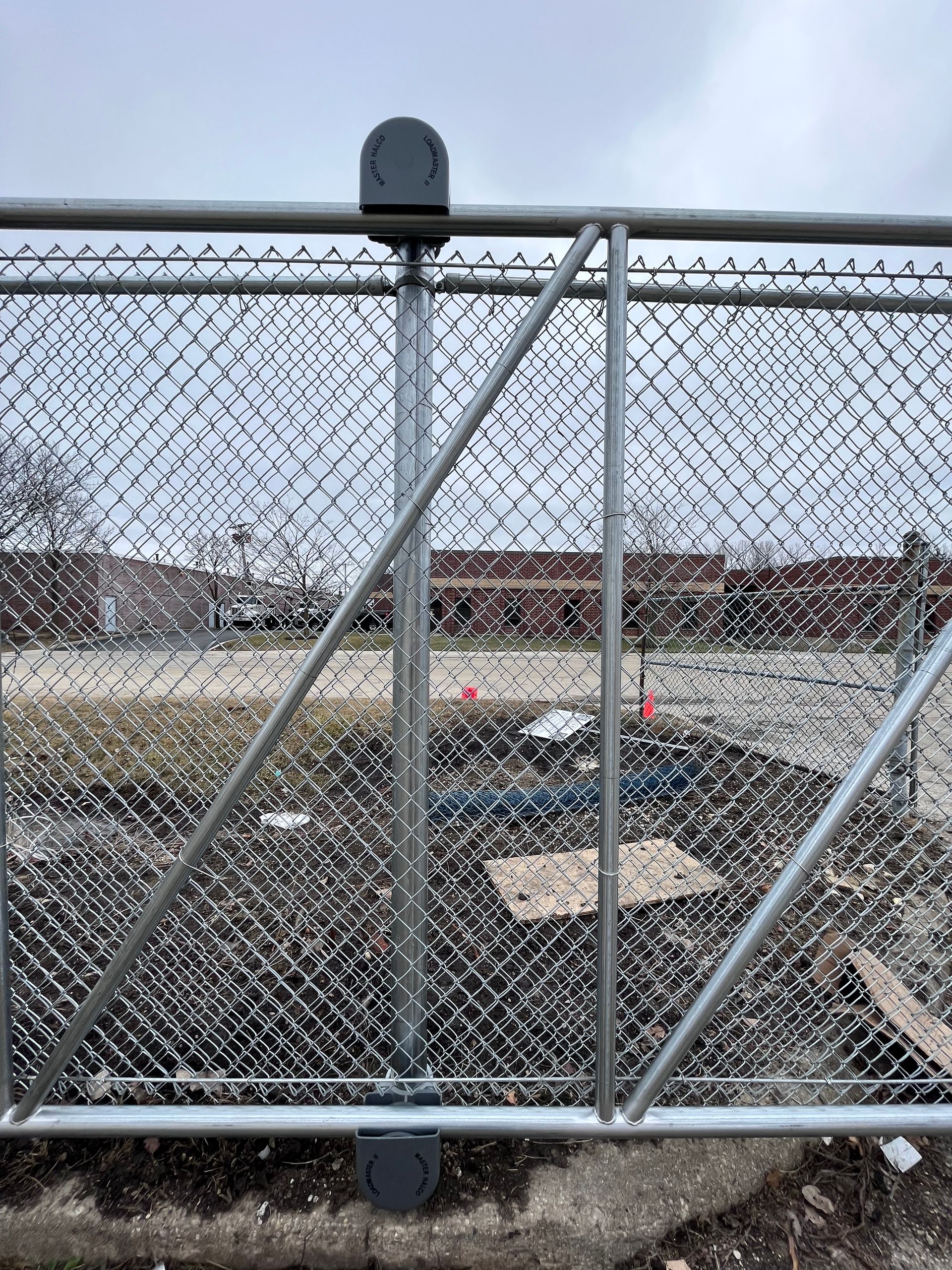 Commercial Fencing Services: Commercial Chain Link Gates