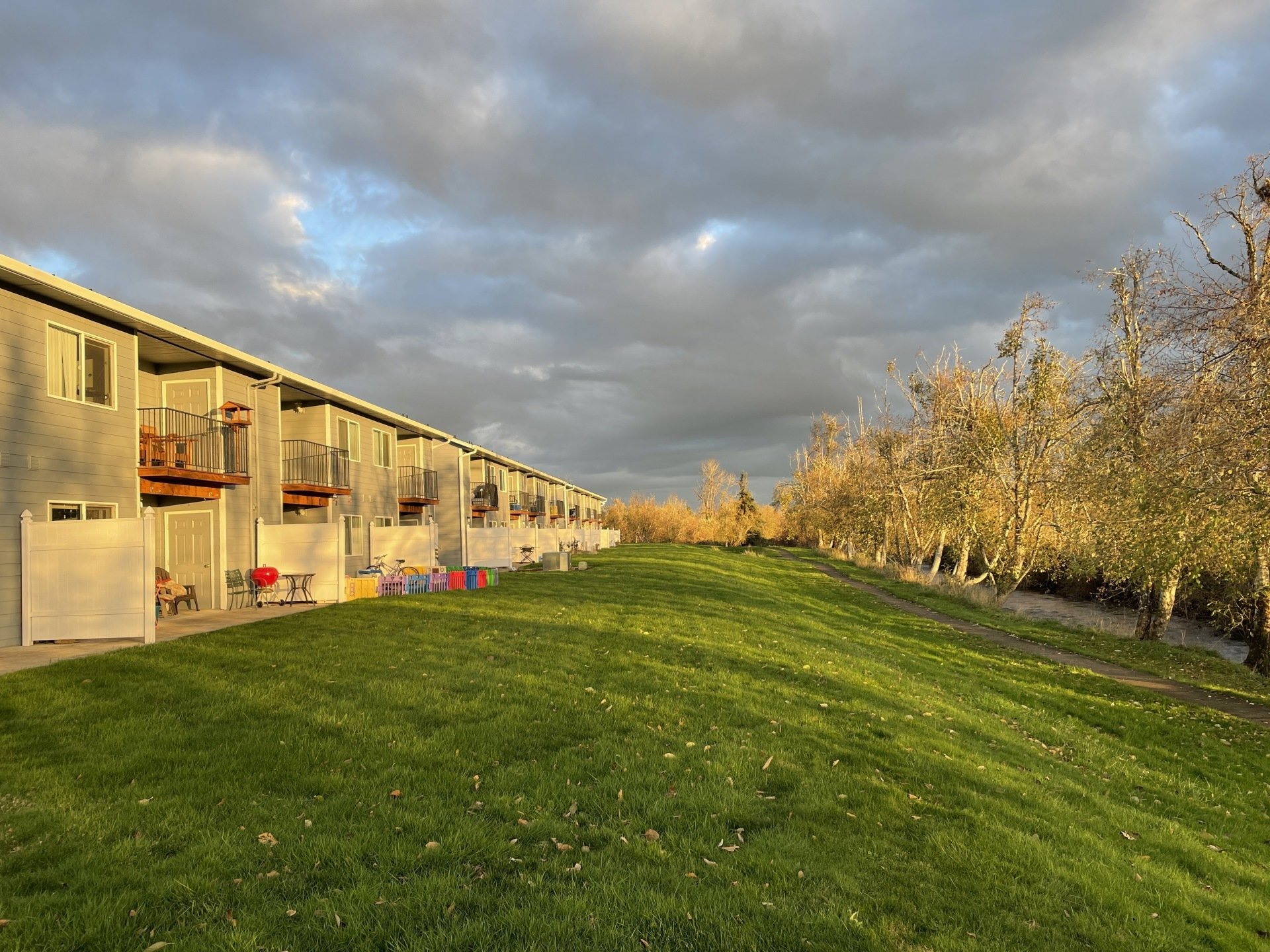 Mill Creek Apartments - Regency Management Inc.