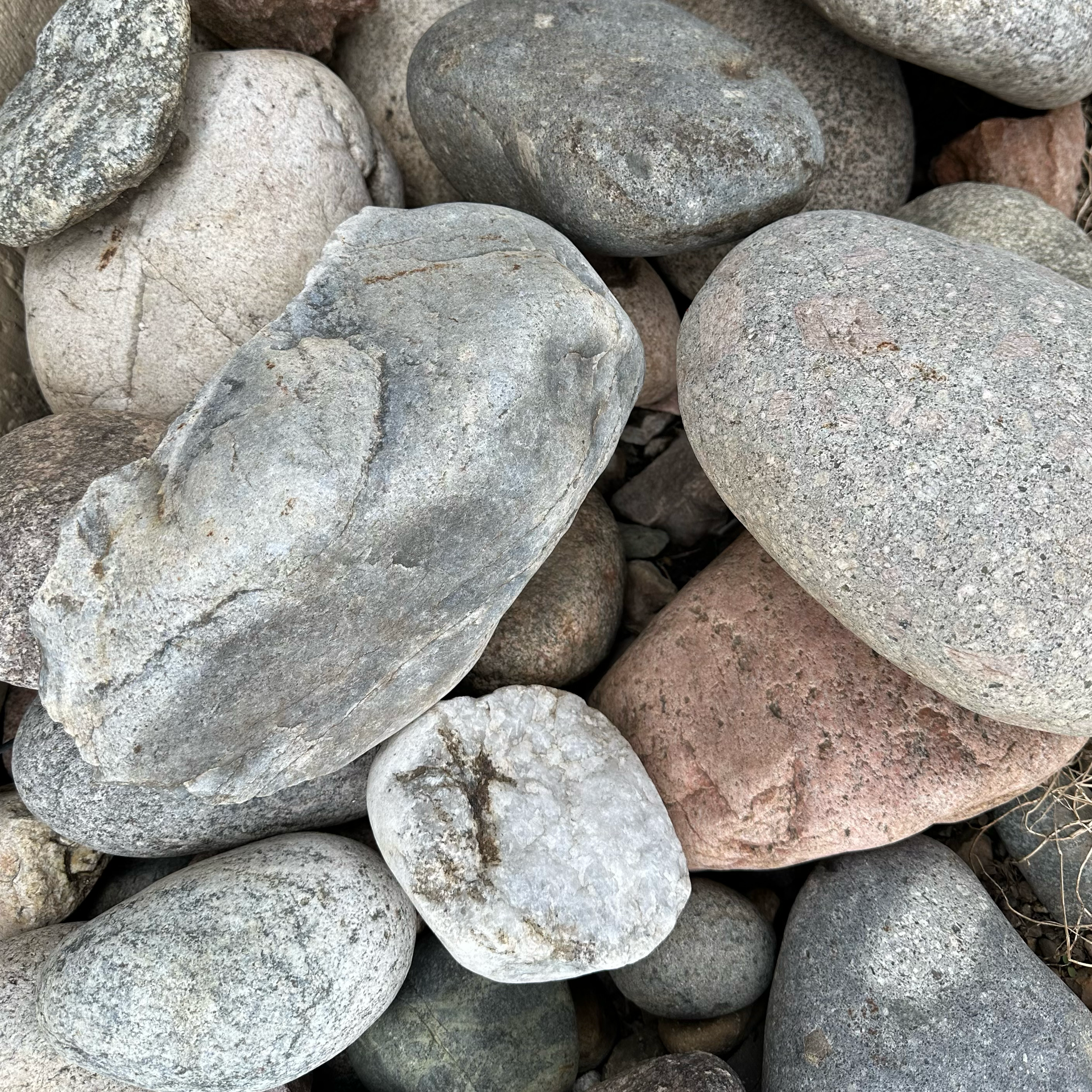 Bulk Landscaping Materials & Products | Dirt World