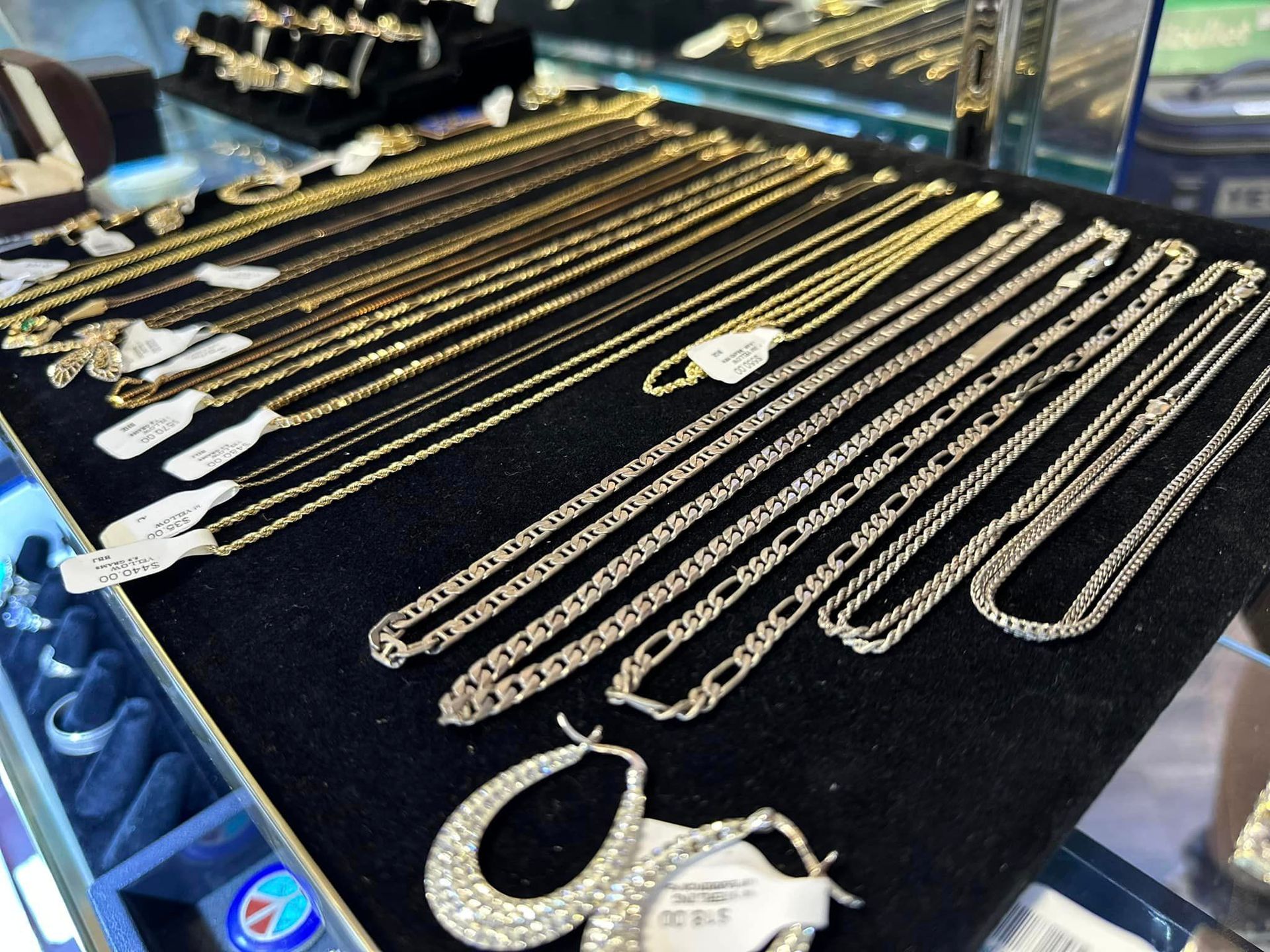 Pawn Shop | Springfield IL | Jewelry Store | Buy | Sell | Monster Pawn