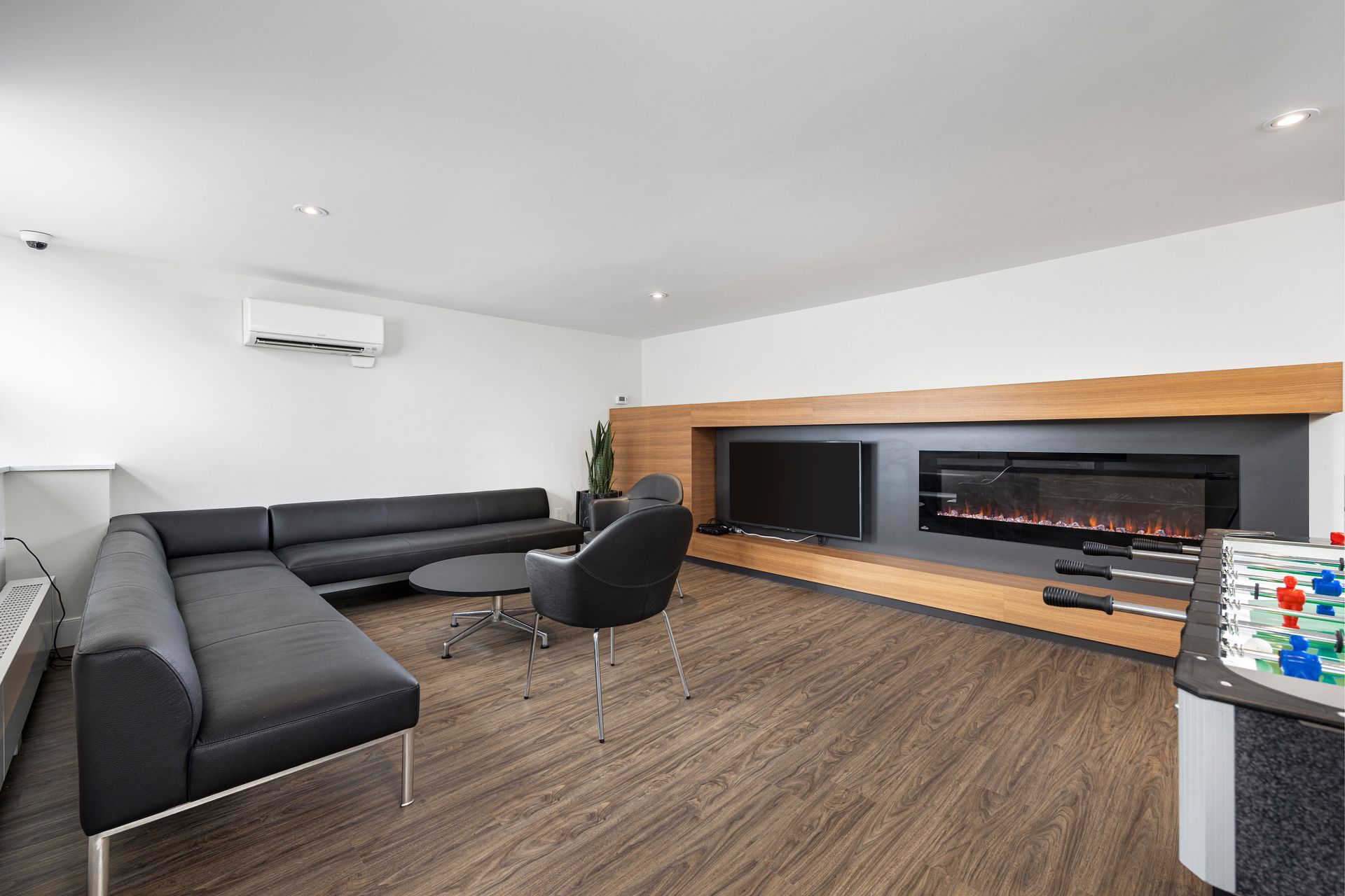 Building & Amenities Photos