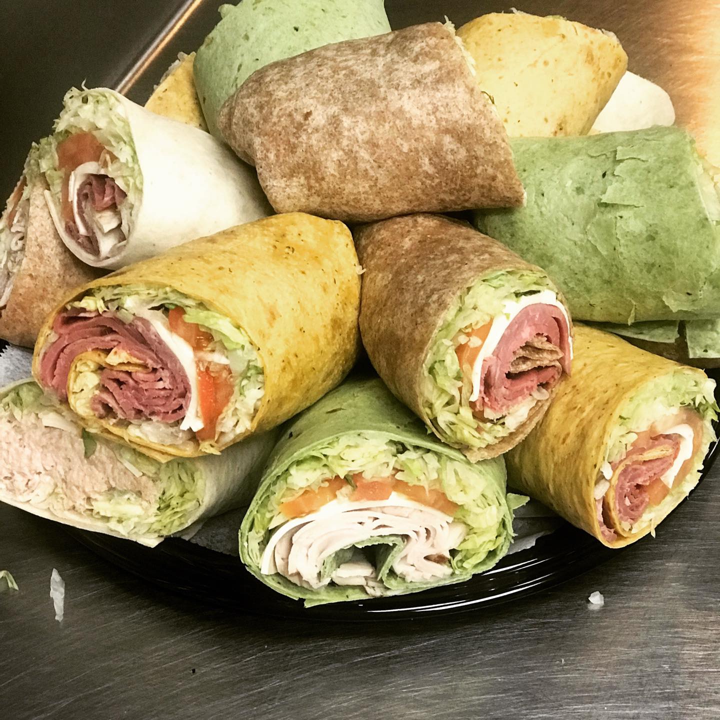 Tony'&Pizza & Deli - Restaurant in NY