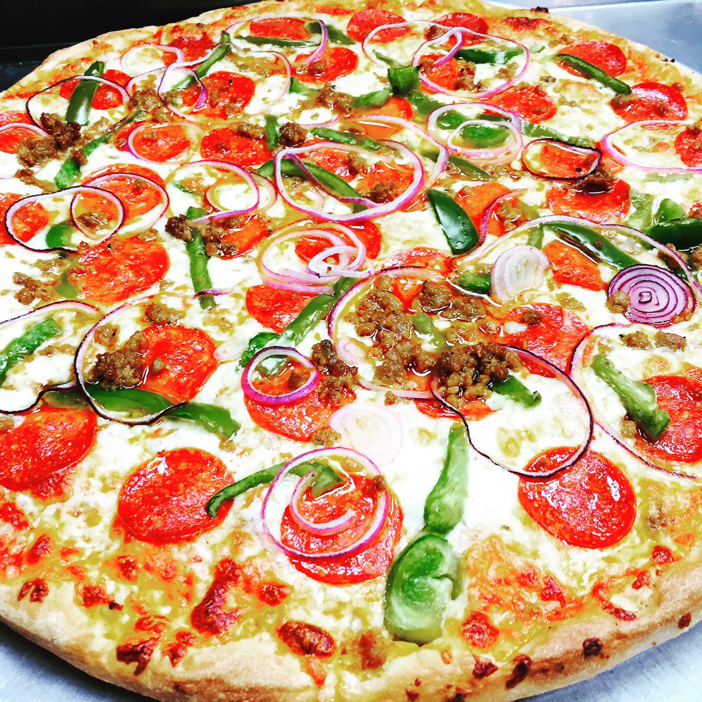 Tony'&Pizza & Deli - Restaurant in NY