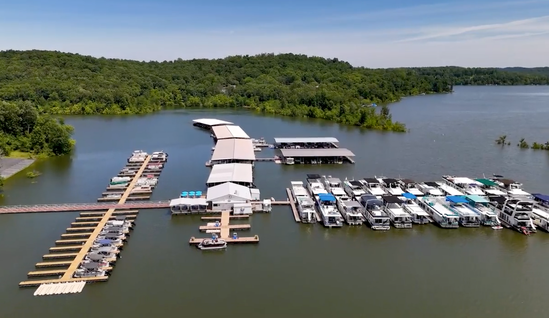 Nolin Lakeside Resort | Moutardier Resort & Marina | Nolin Lake Kentucky