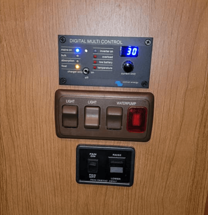 RV Off Grid Solar Specialists