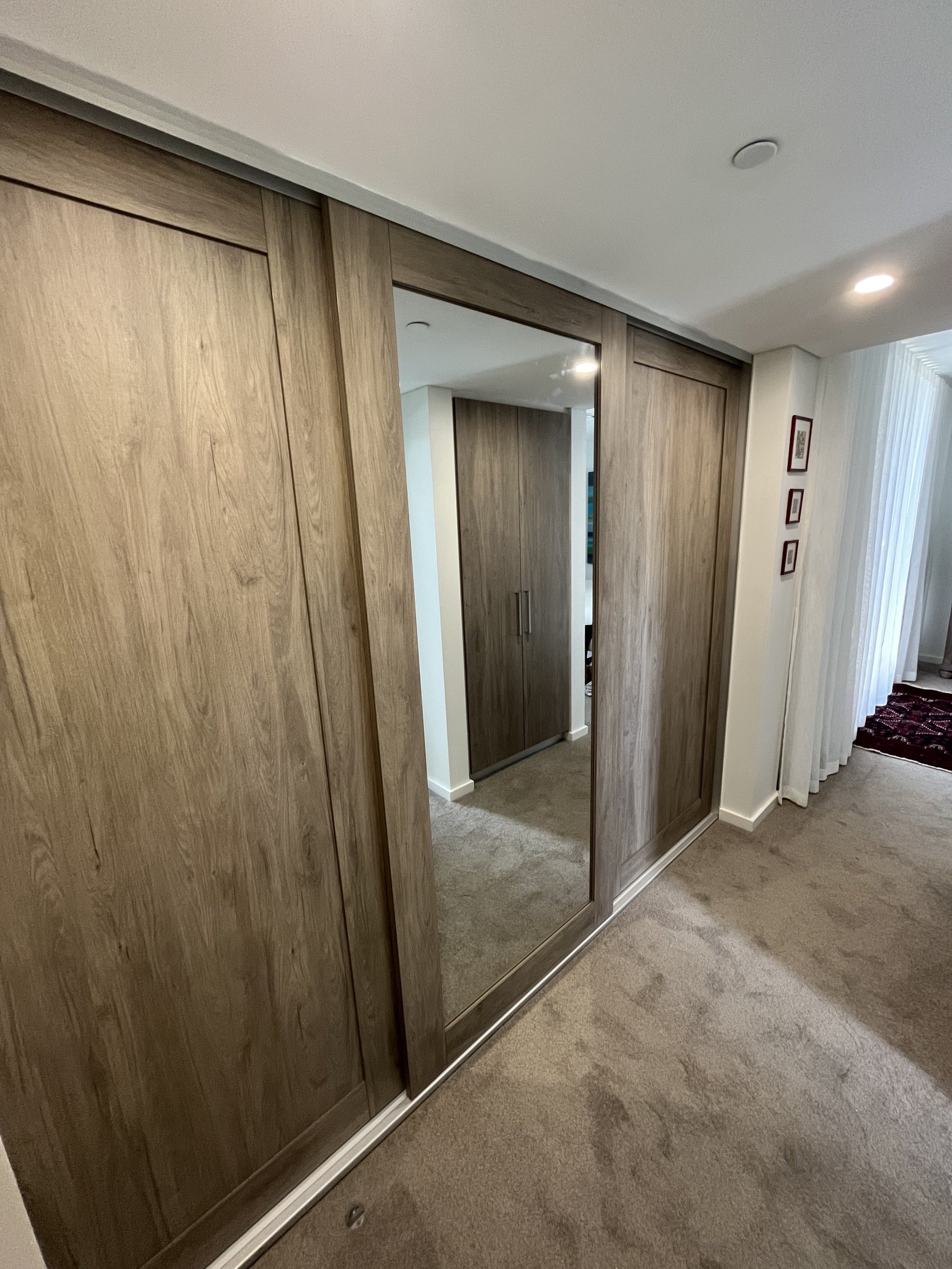 Wardrobes - Wardrobe Internals - Built In & Walk-In Robes - Closet ...