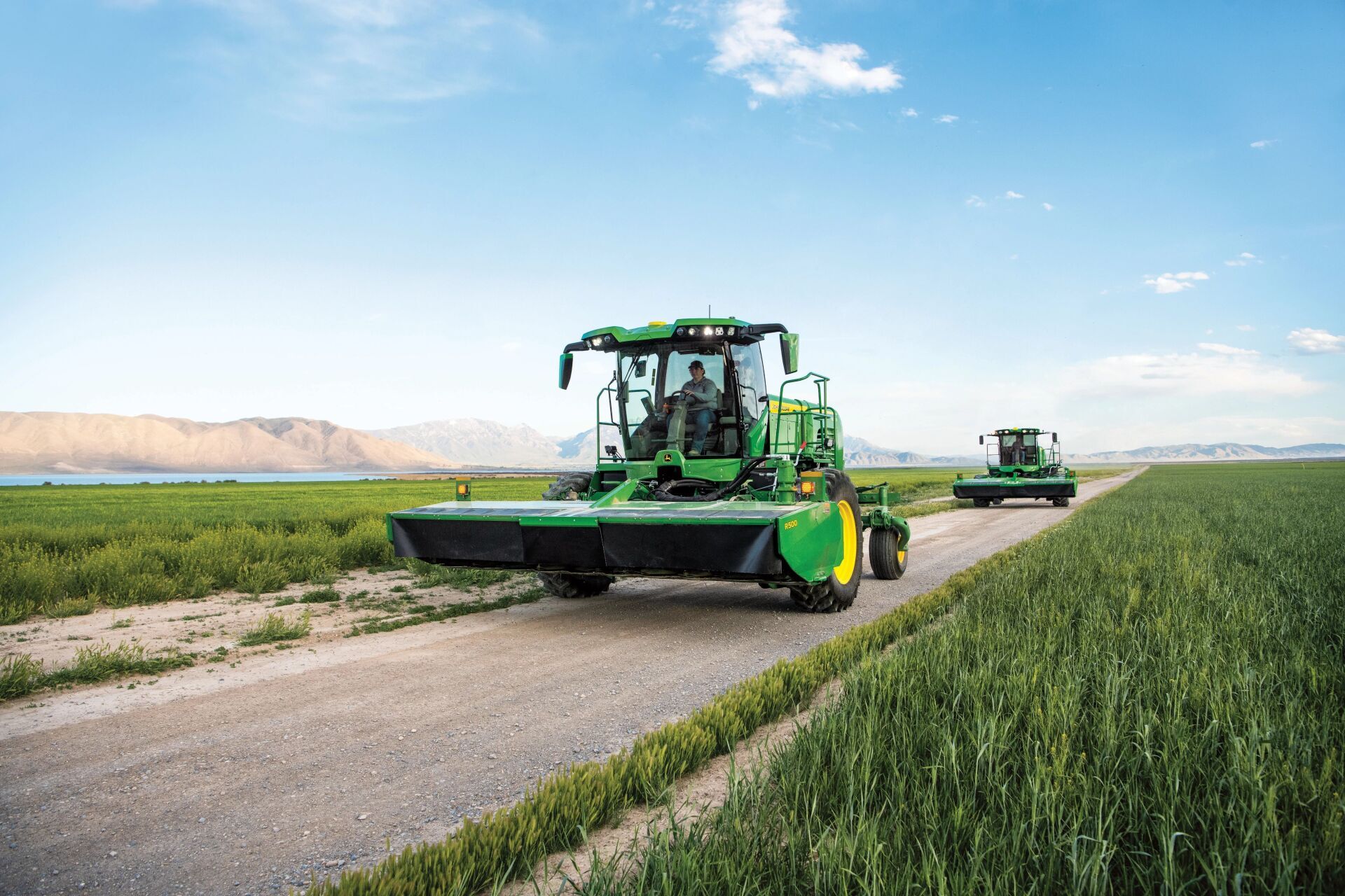 Windrowers, Rotary Heads & Draper Platforms