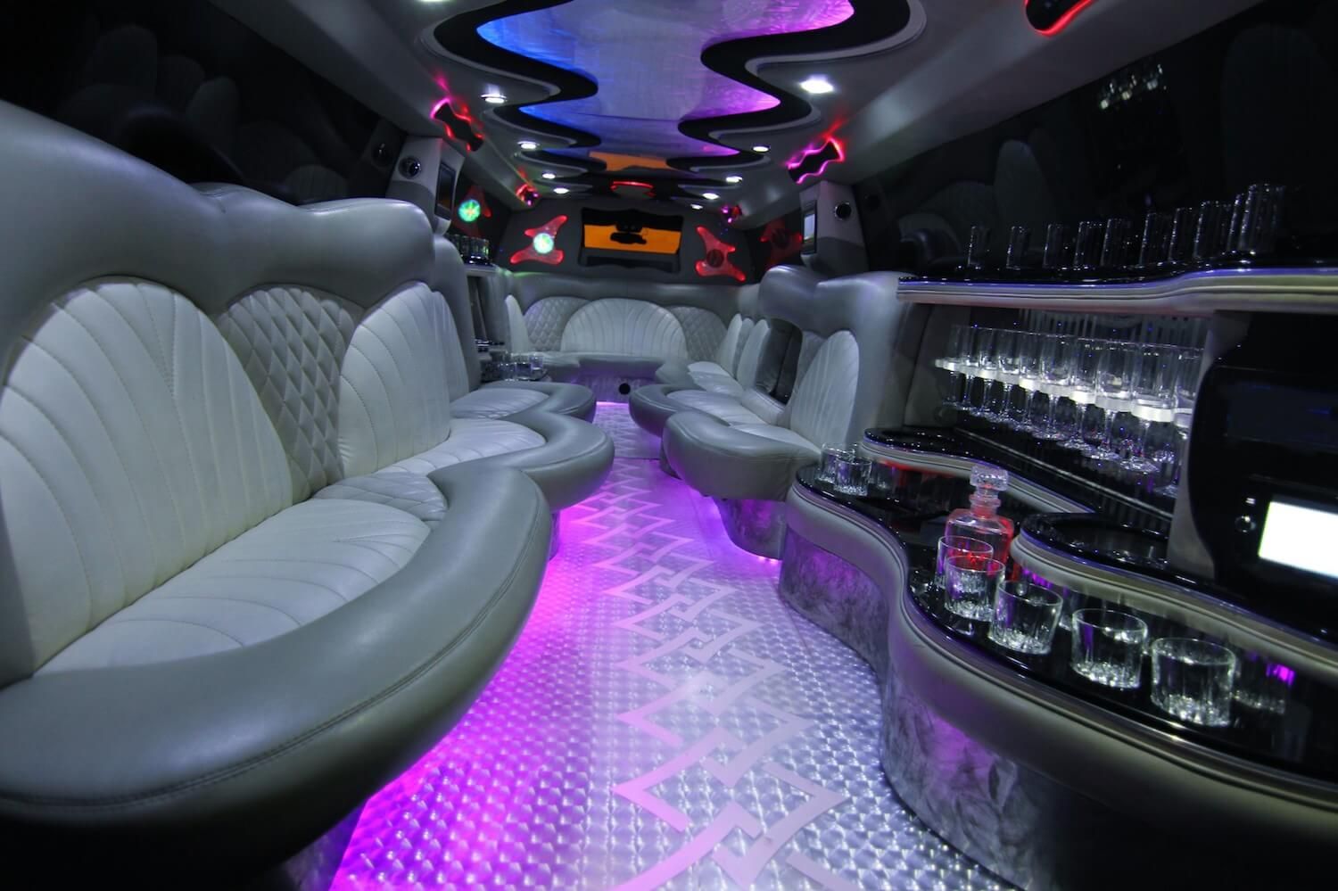 AAA Limousine in Dallas Texas | Luxury Transportation Fleet