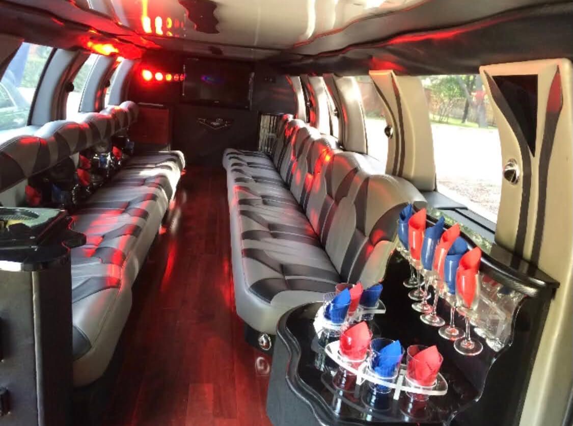 AAA Limousine in Dallas Texas | Luxury Transportation Fleet