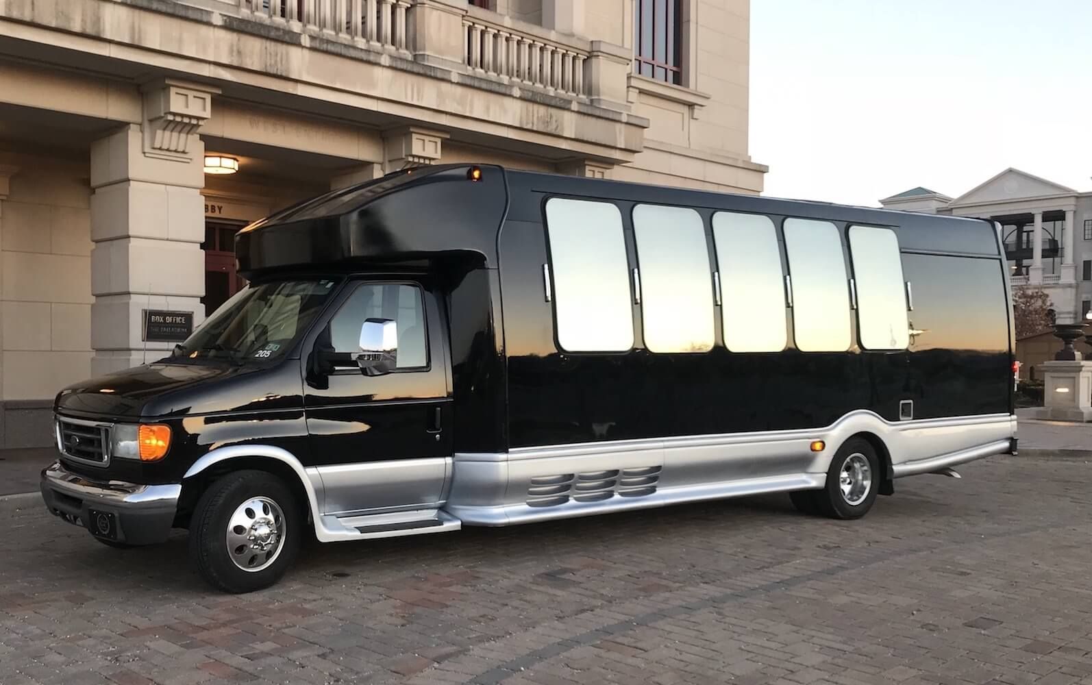 AAA Limousine in Dallas Texas | Luxury Transportation Fleet