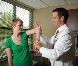 Orthopedic Joint Hip Knee Hand Surgeon - Sports Medicine Clinic ...