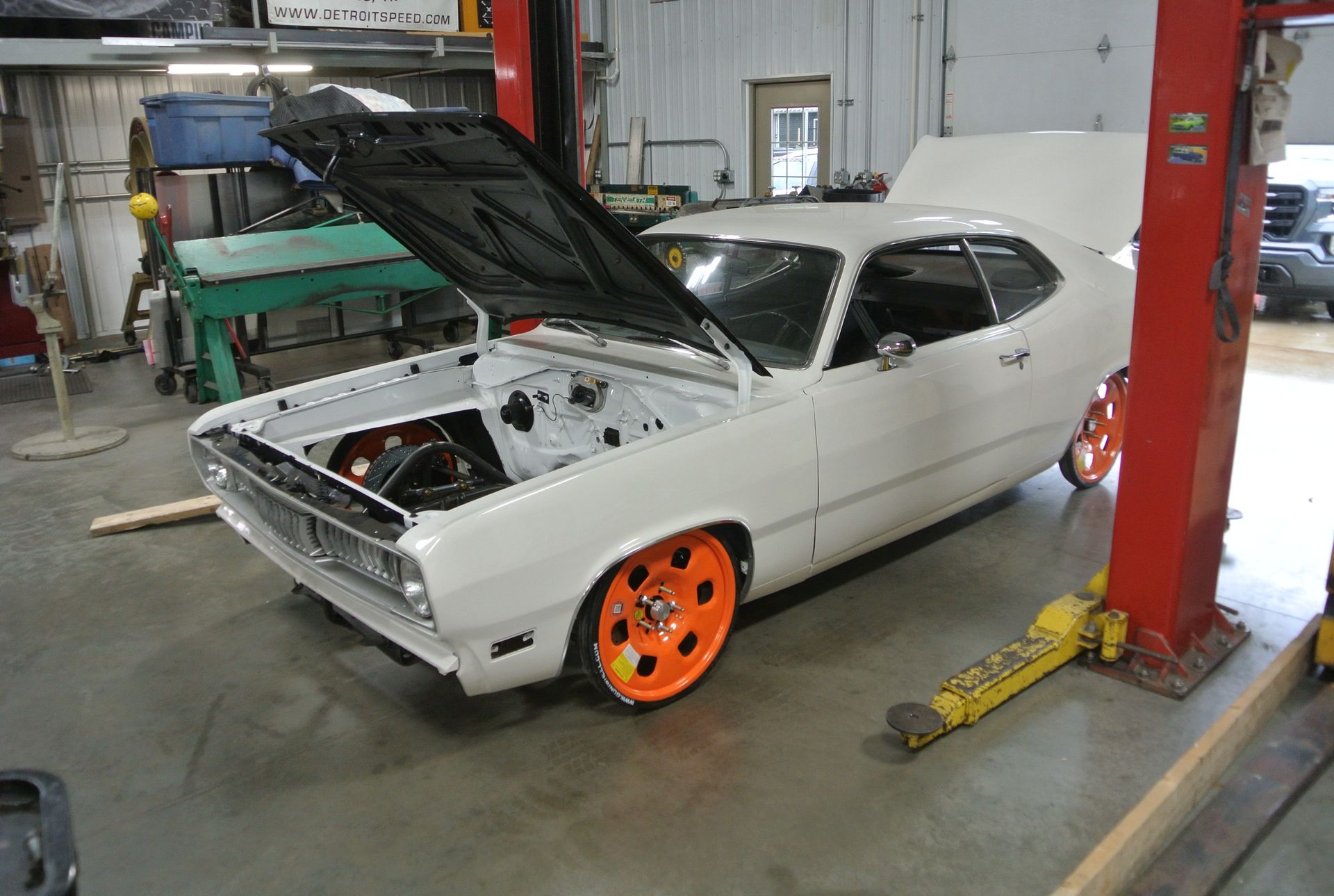Custom built 1971 Duster