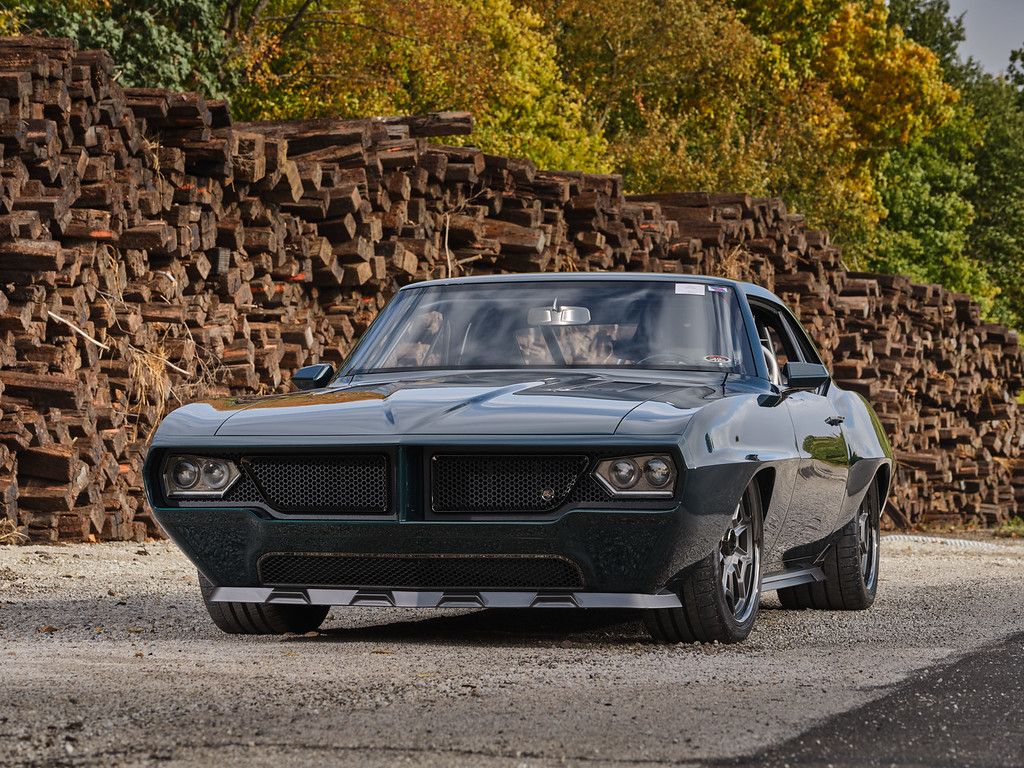 Brad Sather's Custom built 1969 Firebird built by BBT Fabrications