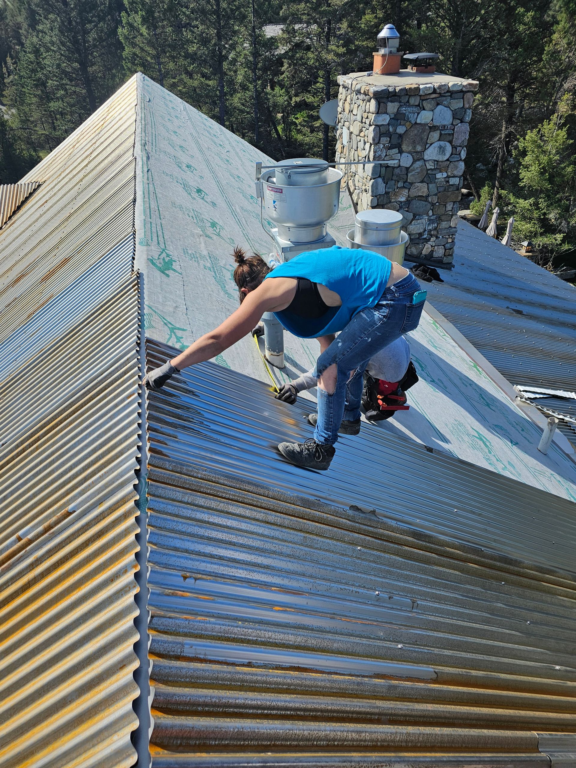 Metal Roofing Experts | Ellingson Roofing LLC
