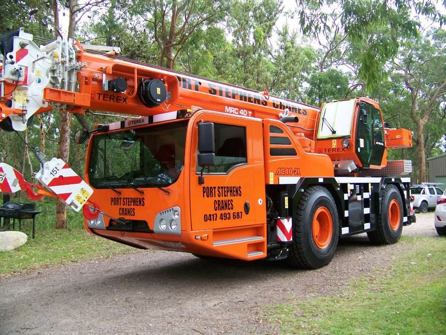 Franna Crane Hire in Port Stephens | Port Stephens Cranes