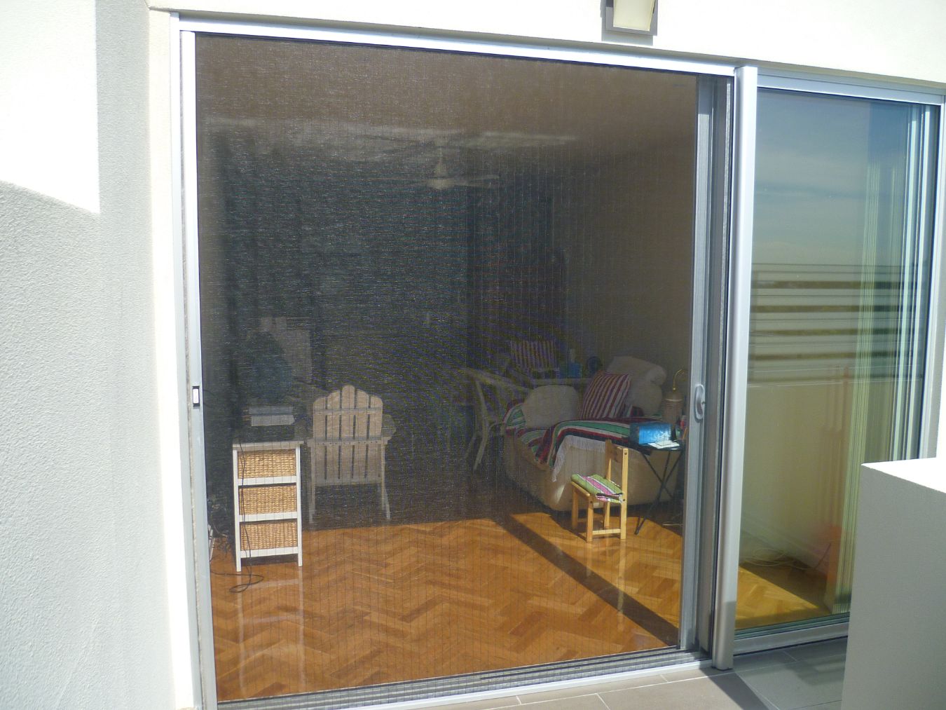 Gallery | Retractascreen