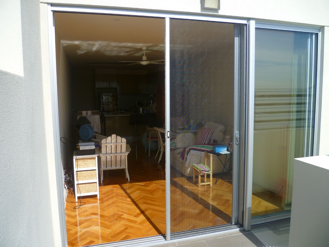 Gallery | Retractascreen