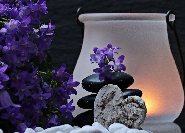 Finding the Perfect Urn to Cherish Memories