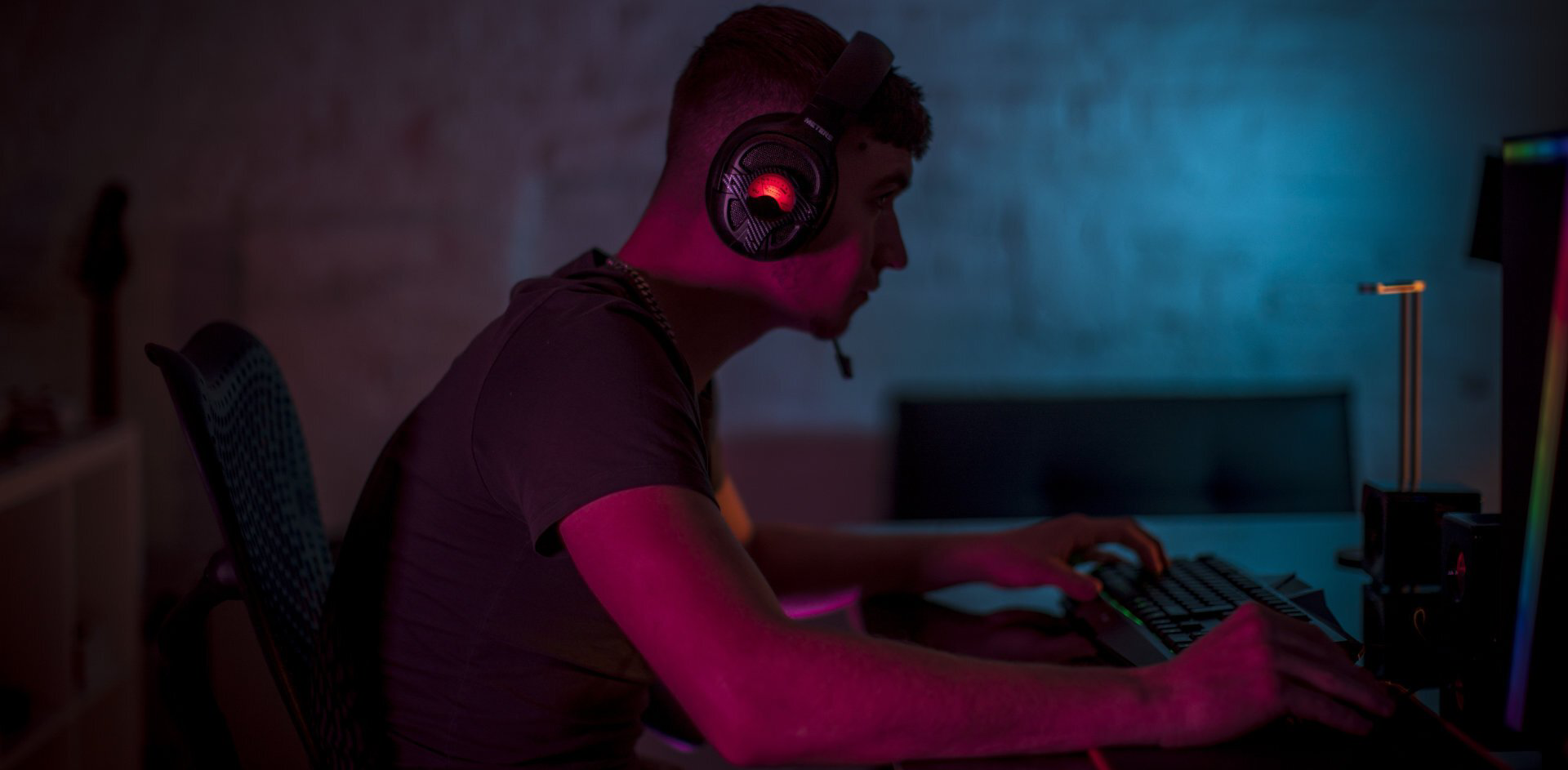 CNET - BEST PC GAMING HEADSETS FOR 2021 – Meters Music