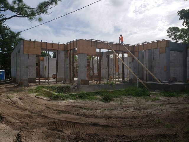 Construction Photo | Cape Coral, FL | Channel Mark Shell